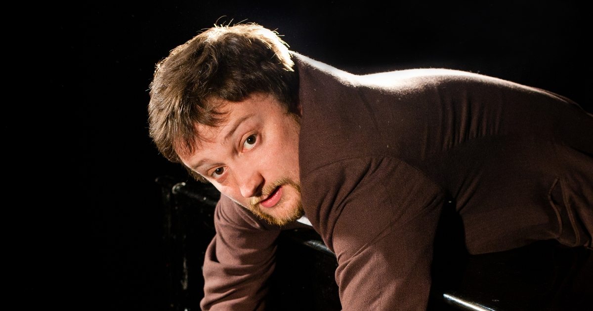 James Sherwood | Comedy Performer at The Glee Club