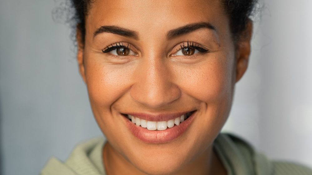 Tenisha White - Live Comedy at The Glee