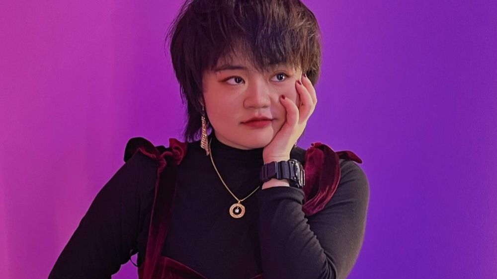 Chin Wang - Live Comedy at The glee