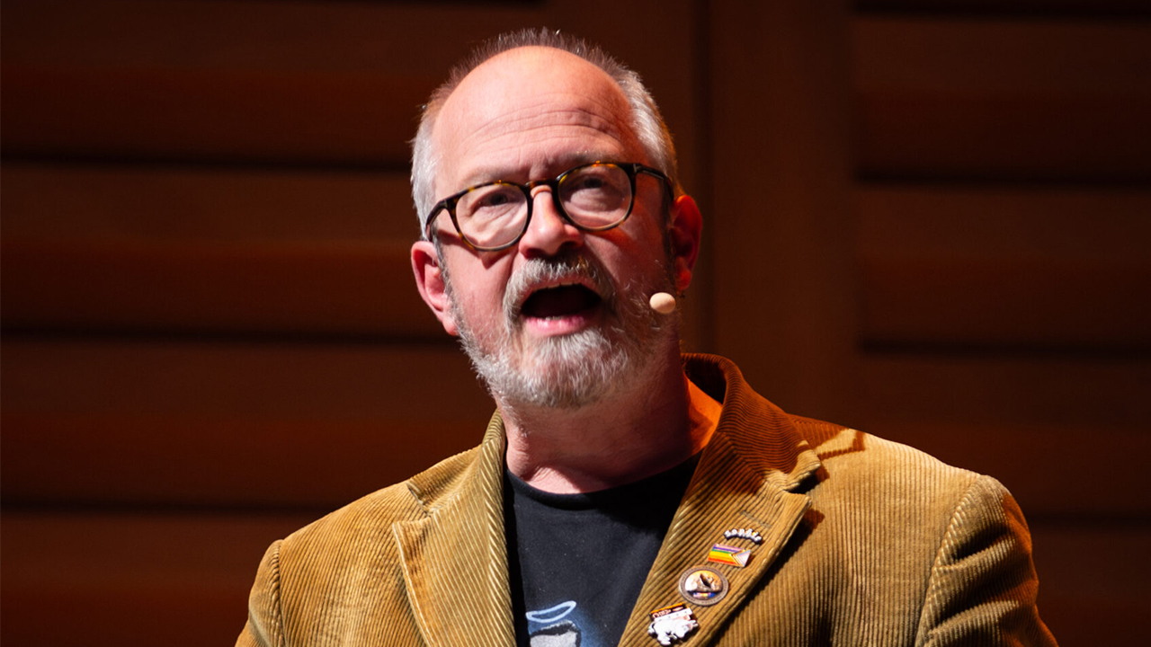 Robin Ince - Glee