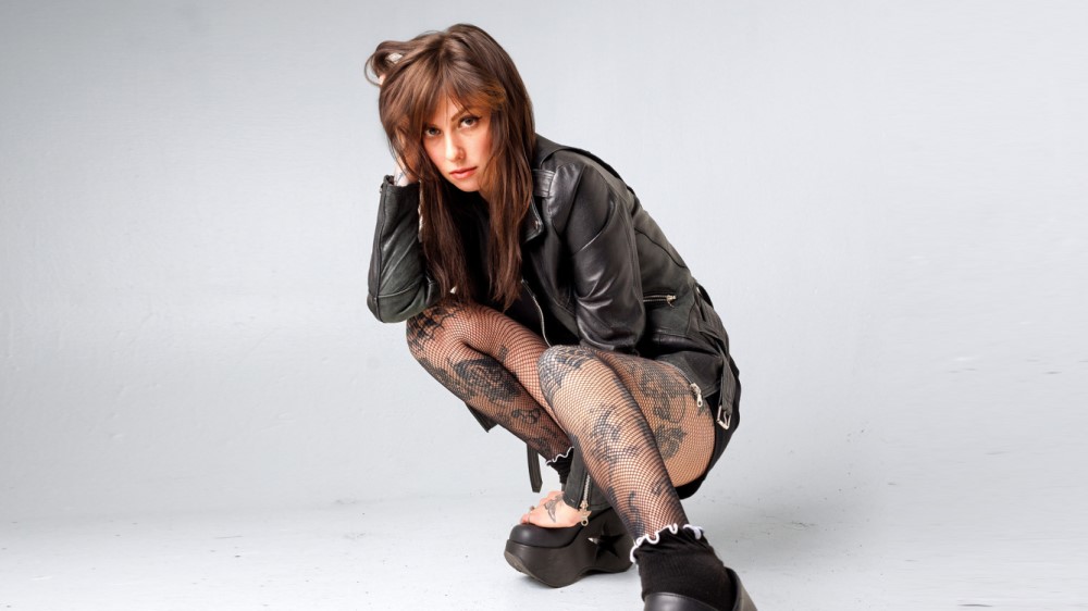 Natalie Cuomo - Live Comedy at the Glee